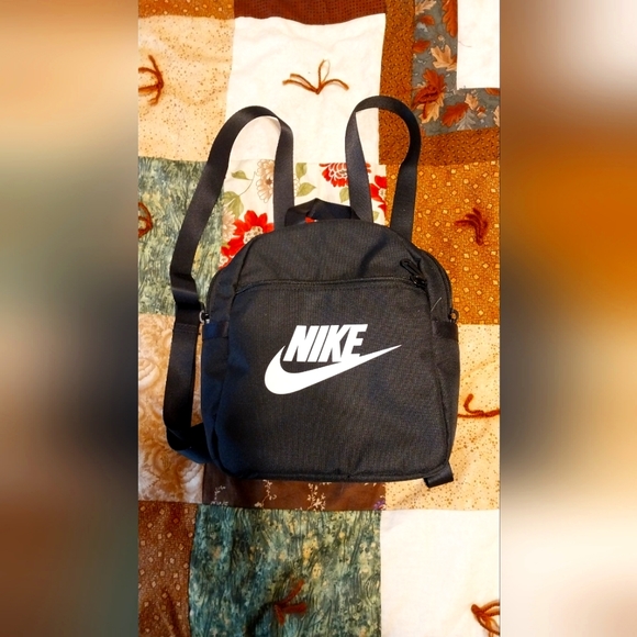 Nike | Bags | Nike Small Backpack | Poshmark